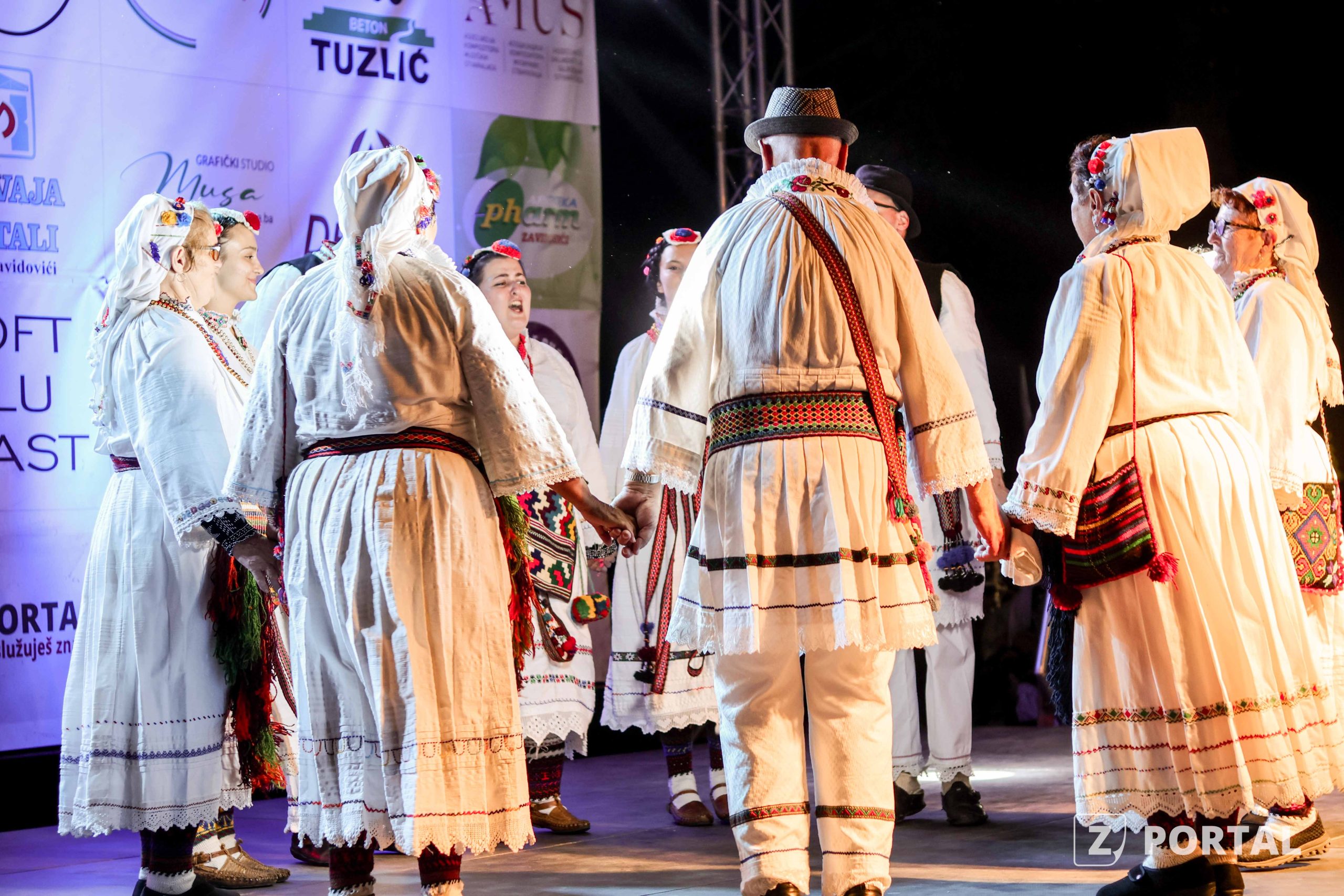 Održana Smotra folklora u sklopu manifestacije “Ljeto u gradu” | Z Portal