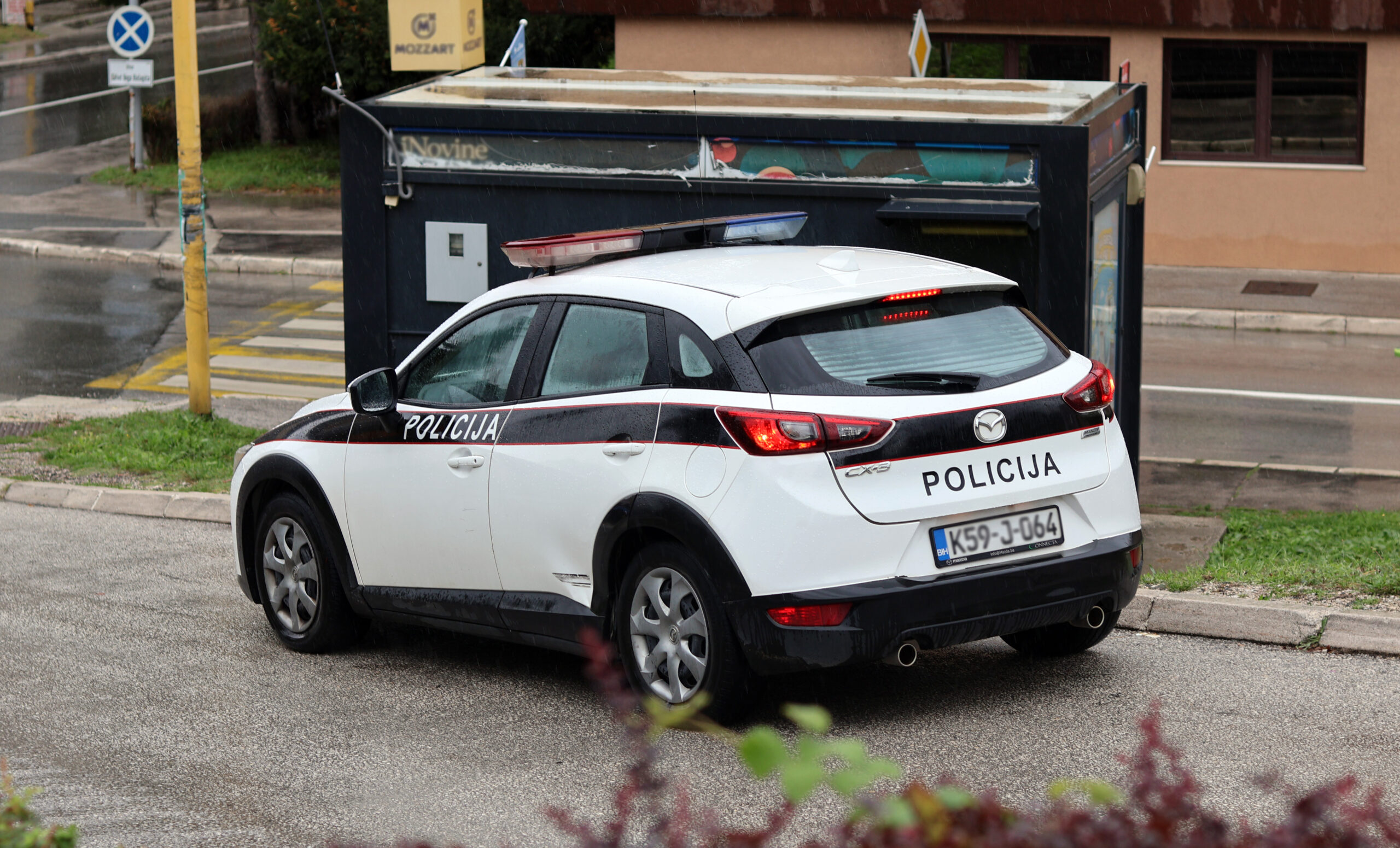 Z Portal | MUP ZDK: Krađa u Zavidovićima, posjedovanje opojnih droga u ...