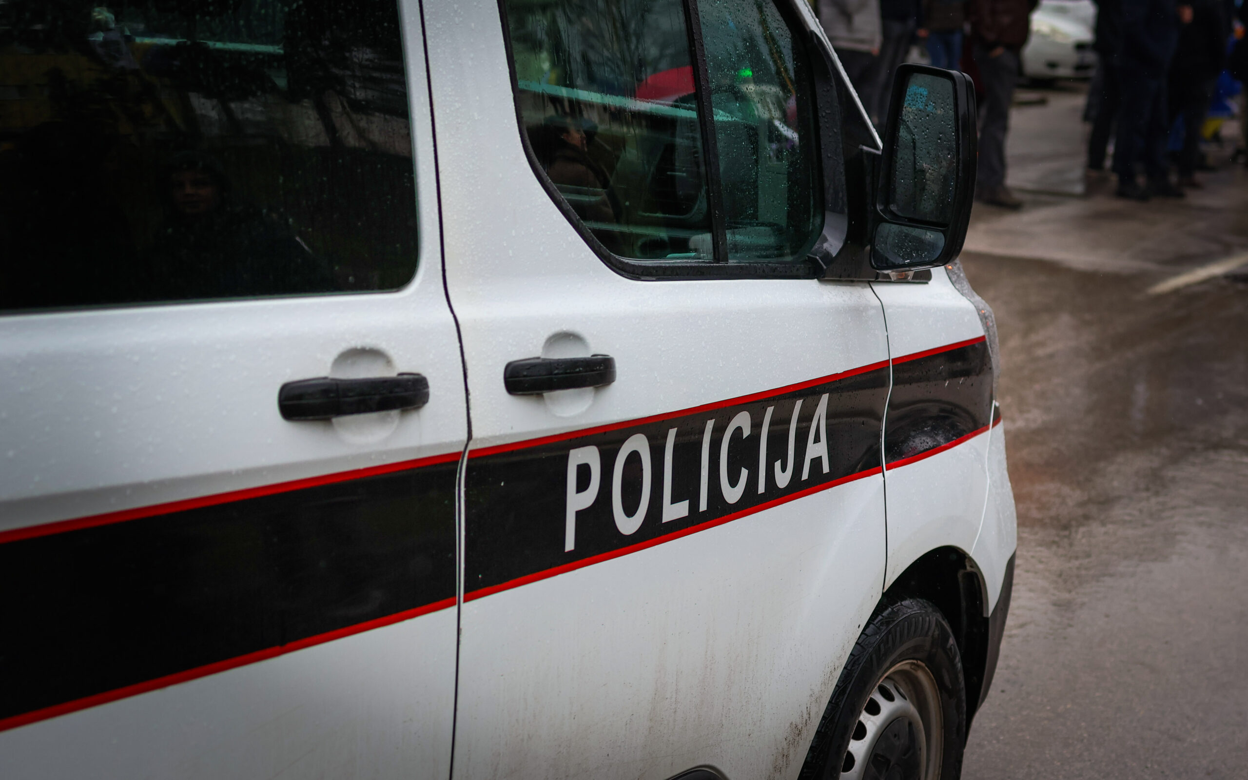 MUP ZDK: Krađa u Žepču, posjedovanje opojnih droga u Zavidovićima | Z ...